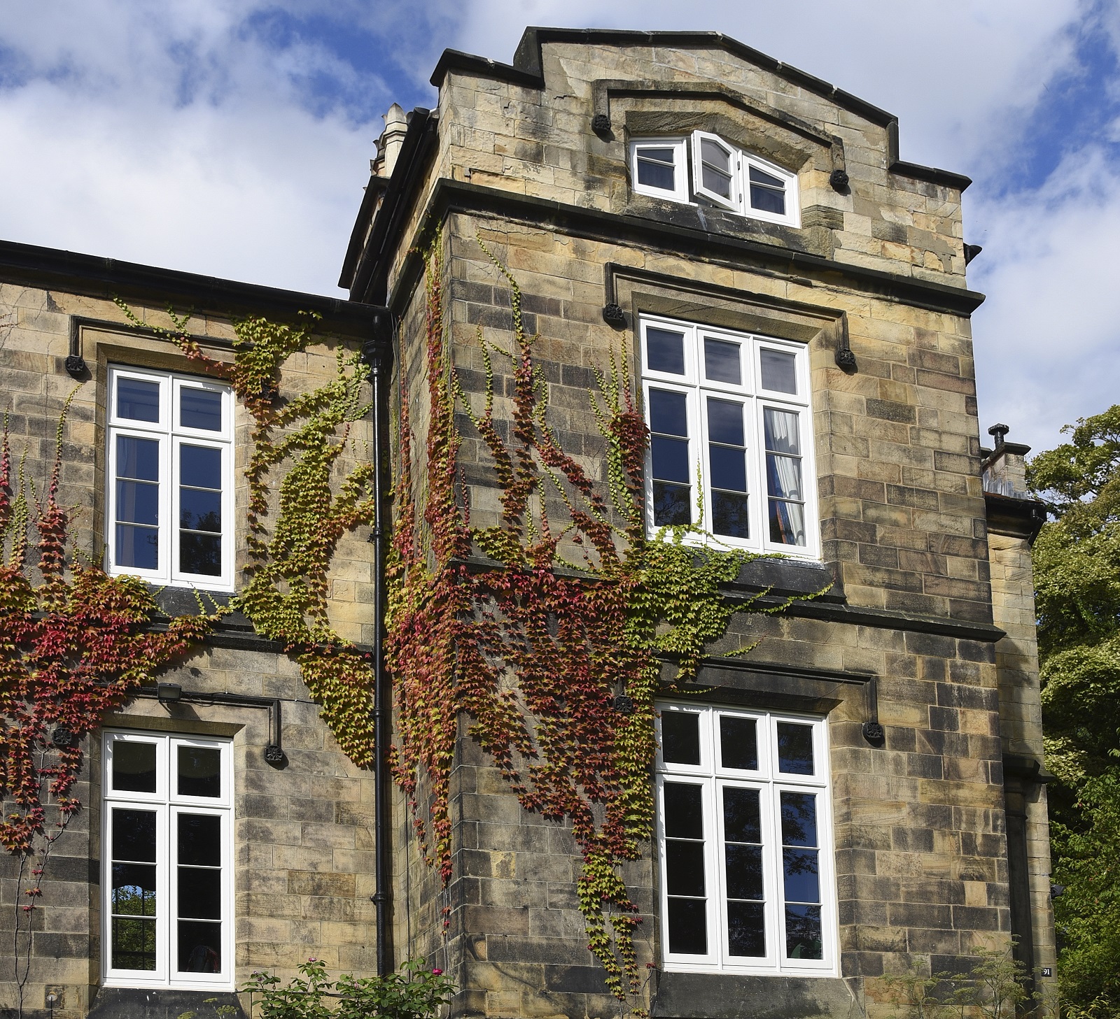 Deco Casement Windows | Slim Box Sash Windows | Sheffield | Yorkshire